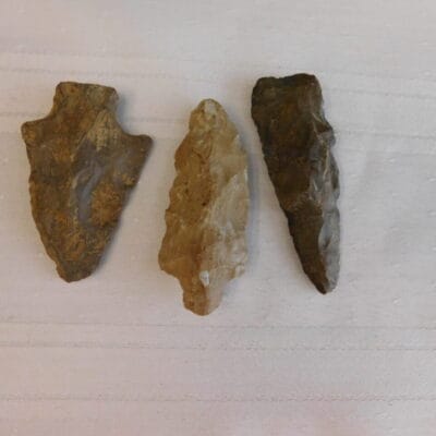 Group of 3 Arrowhead Artifacts - Fossils & Artifacts for Sale | Paleo ...